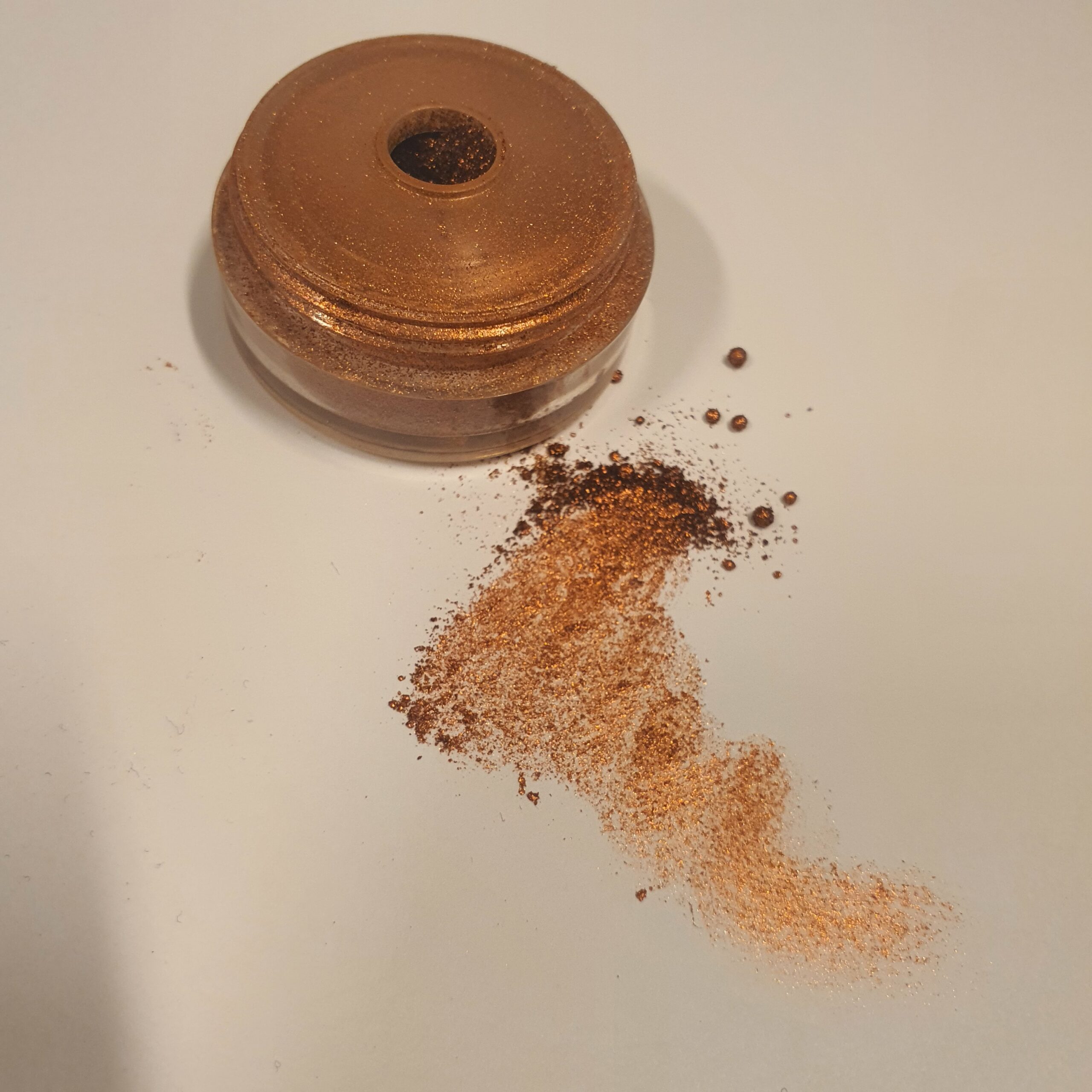 FÄRG Ögonskugga (Shimmer Pigment) - Copper ⋆ Stylistshopen.se FÄRG Ögonskugga (Shimmer Pigment) - Copper ⋆ Stylistshopen.se